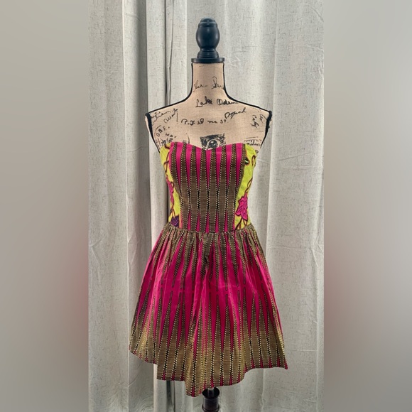 Urban Outfitters | Dresses | Urban Outfitters Boxing Kitten Vibrant ...